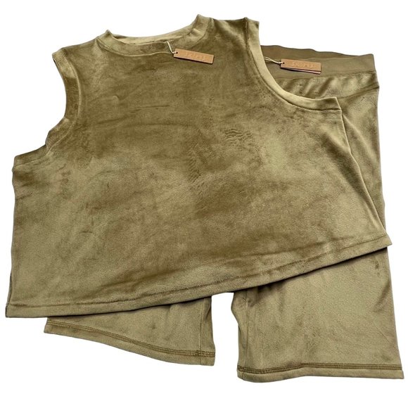 SKIMS | Tops | Skims Velour Crew Neck Tank Biker Short Set Gold Womens ...